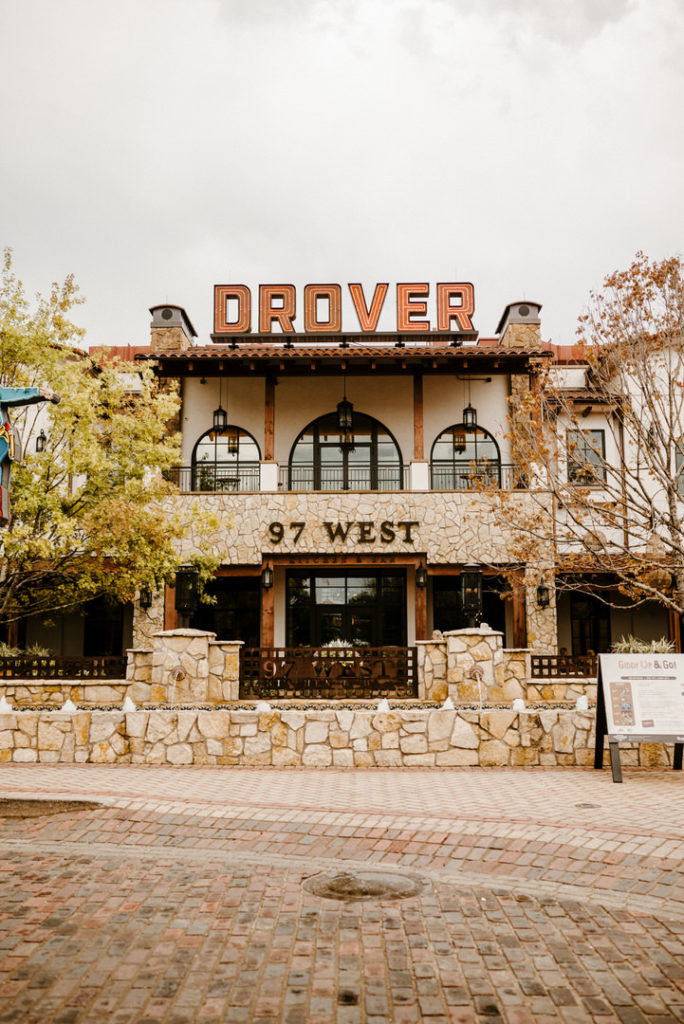 A Hotel Drover Wedding | Lexi + Jack | Fort Worth, TX ...